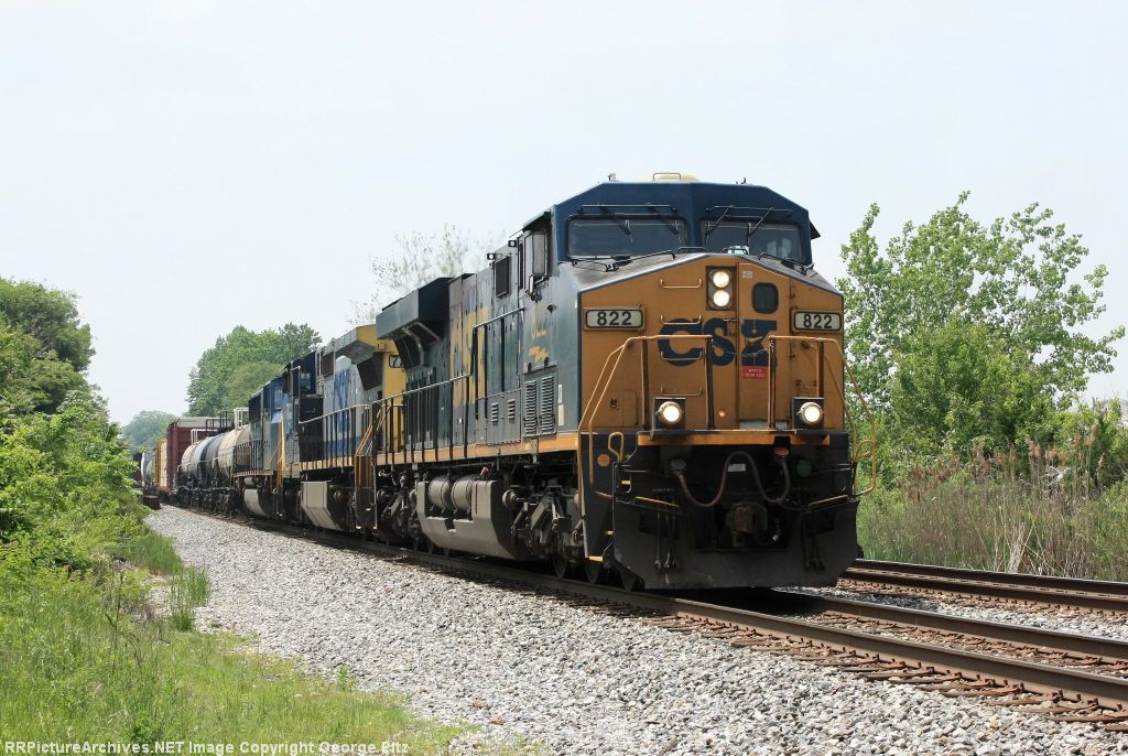 CSX 822
